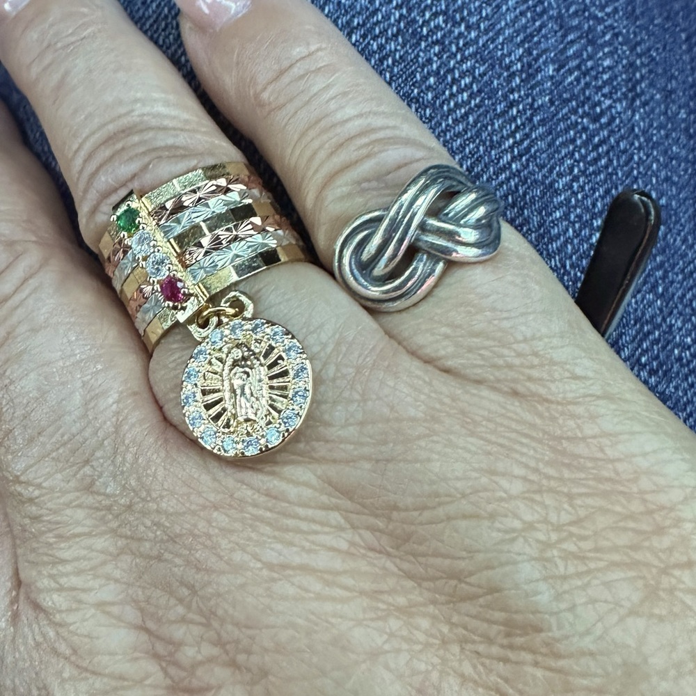 James Avery Retired Love Double Knot Ring - Gem